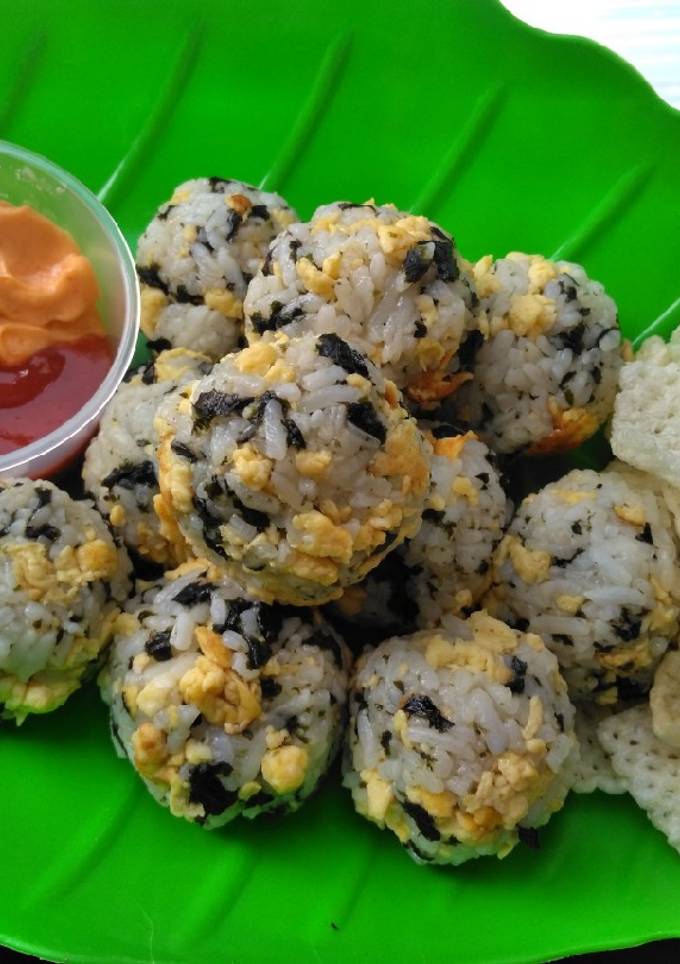 Resep Rice Balls (ide bekal sederhana) oleh Intan Purnama Sari - Cookpad
