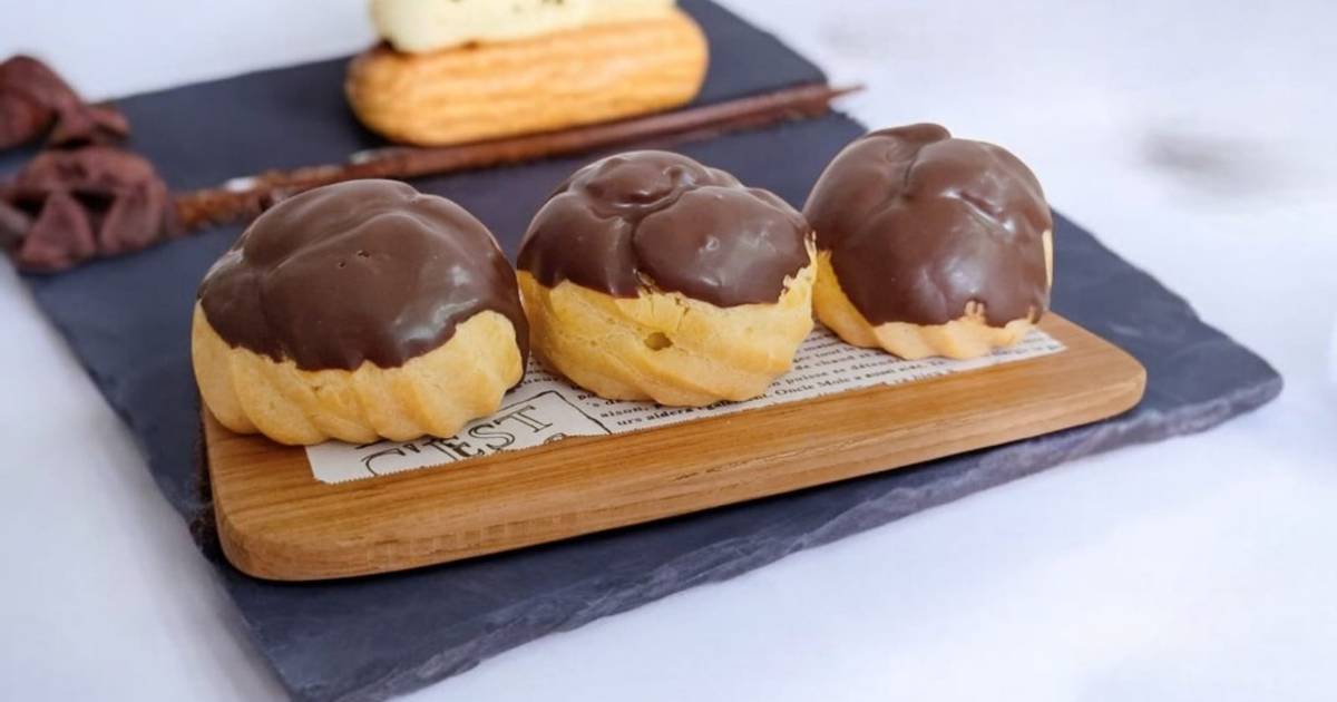 Resep Soes Coklat oleh Fine Simple Cooking - Cookpad
