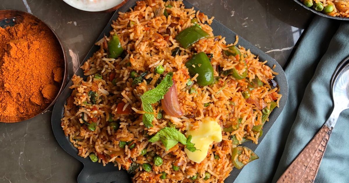 Bombay Style Tawa Pulao Recipe by Sonal Jethwani - Cookpad