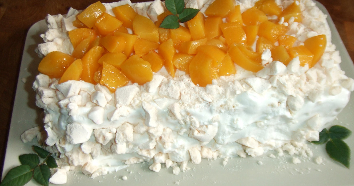 Postre Chajá De Paysandú, Bizcocho Con Merengues, Dulce De Leche Y ...
