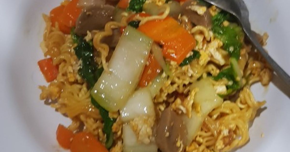 Resep Ifumi Simple Mi Instant Ala Anak Kost 3 Bahan oleh Indah - Cookpad