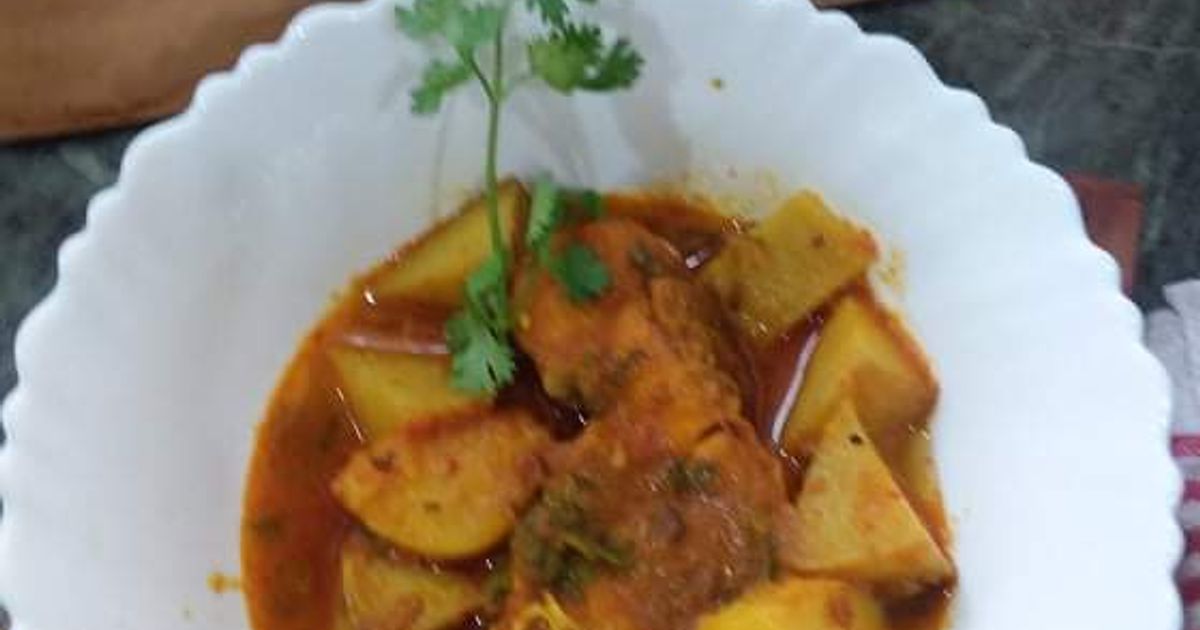 Keya Mandal দ্বারা মান দিয়ে মাছের কালিয়া (Maan Diye Macher Kalia ...