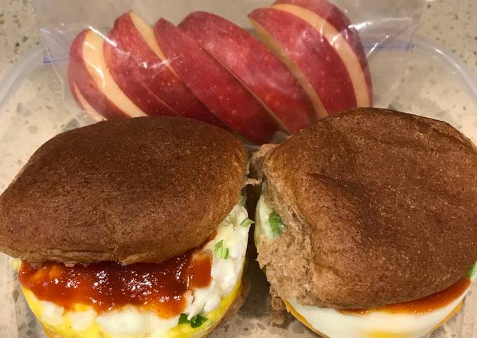 Resep Mini Burger Super Simple Bekal Anak oleh Ratih73_Indonesia - Cookpad