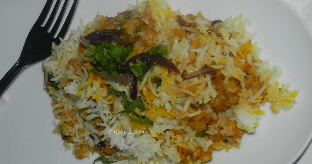 Dal Biryani Recipe by Shazia - Cookpad