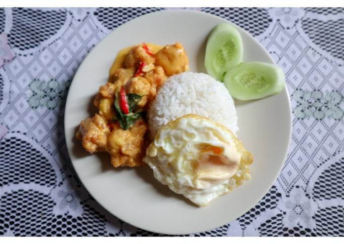 Resep Nasi chicken salted egg oleh Dina Sarfina - Cookpad