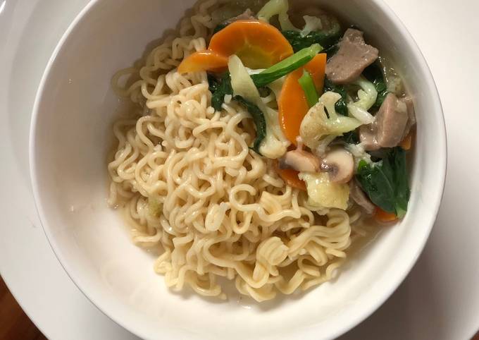 Resep Mie siram capcay oleh MamaCip - Cookpad