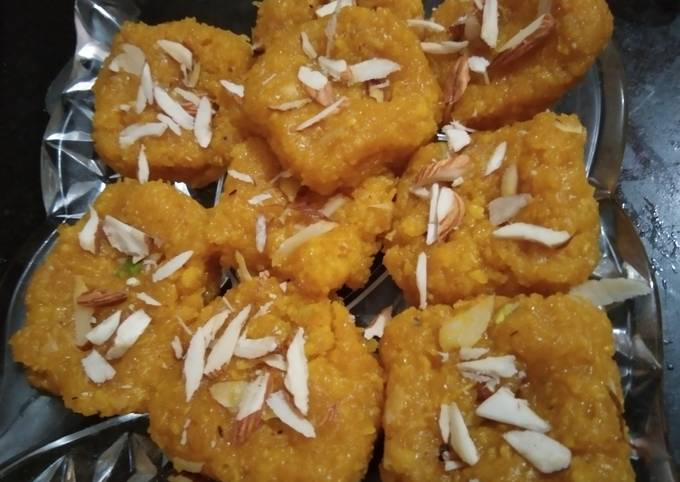 Moong dal Burfi Recipe by Sakshi Satiya - Cookpad