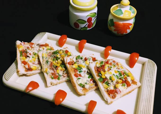 Capsicum and Sweet Corn Toast Recipe by Sudipa Gope - Cookpad