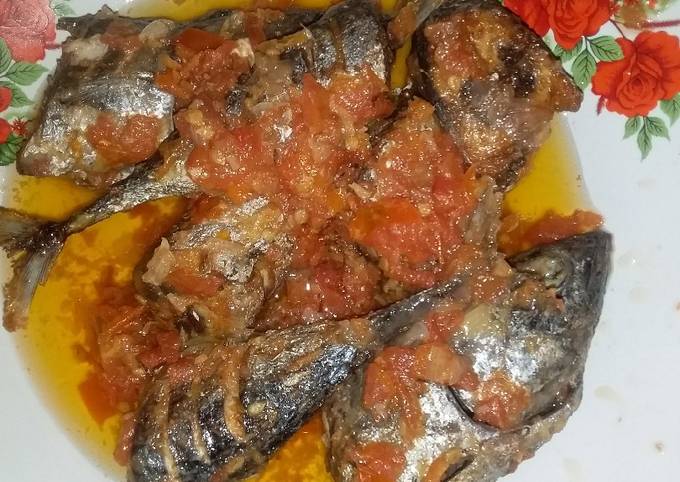 Resep Cakalang saos (garo rica) oleh Hesty Samandi - Cookpad