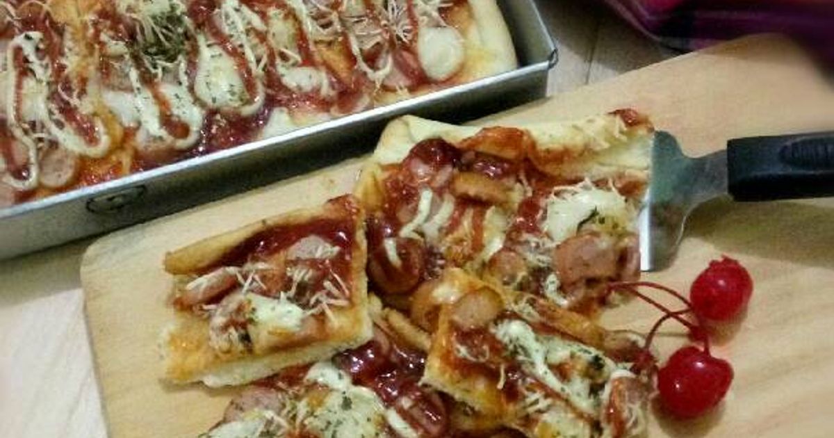 Resep Pizza Tipis Dengan Mozarella Kw oleh Dewi audy's - Cookpad
