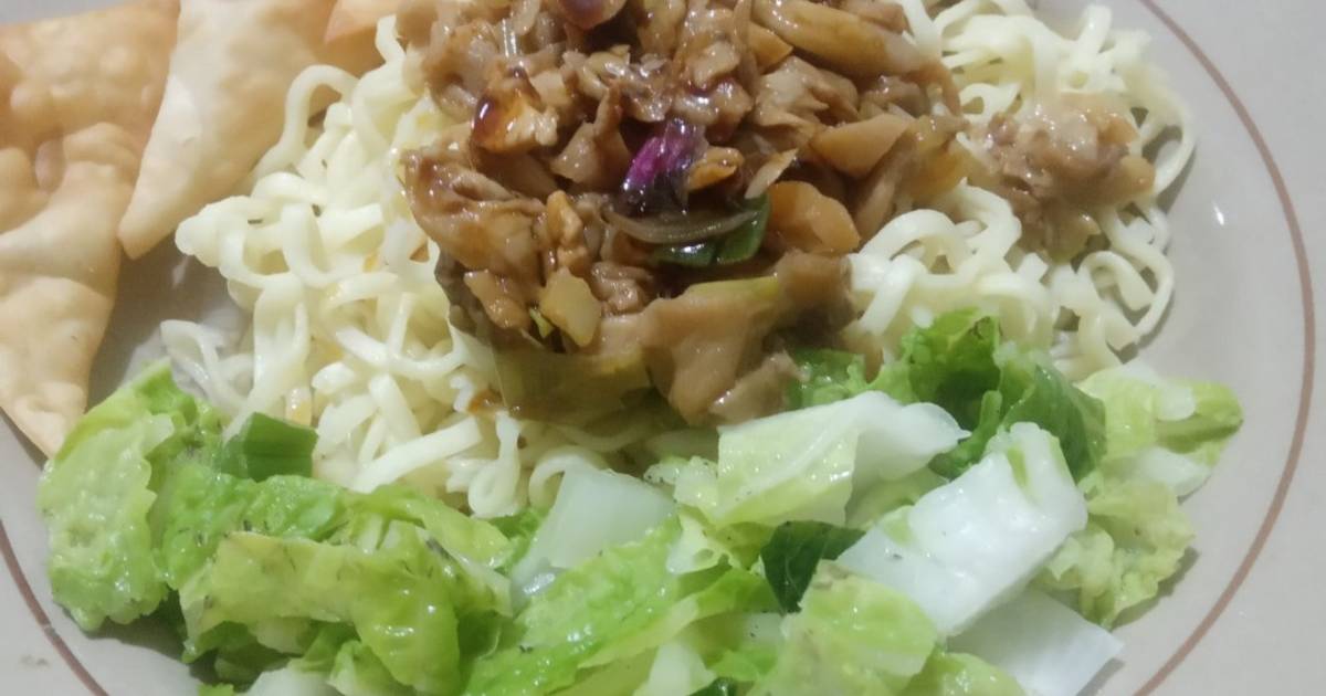 Resep Mie Ayam Jamur oleh Dapur Kania - Cookpad