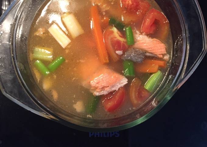 Resep Sup Salmon Wortel oleh Mama Ken | ig : winonakitchen - Cookpad