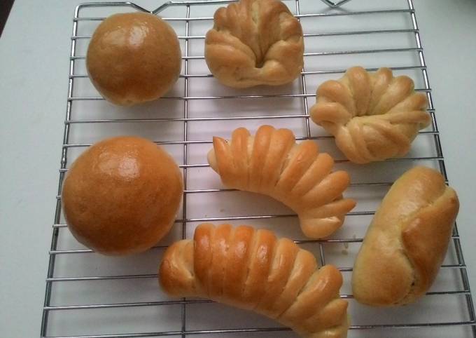 Resep Roti aneka isi oleh lanykusnadi - Cookpad