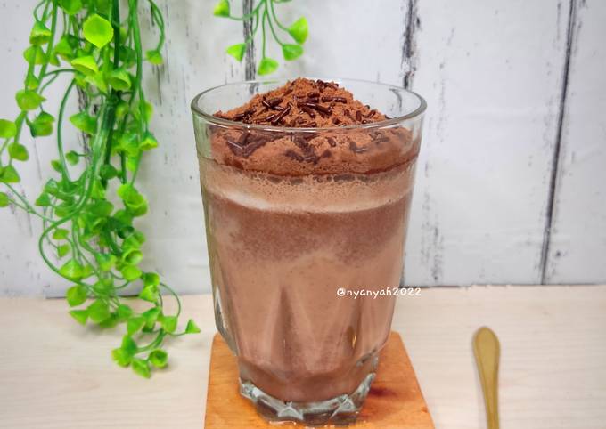Resep Es milo dinosaur oleh Nyanyah - Cookpad