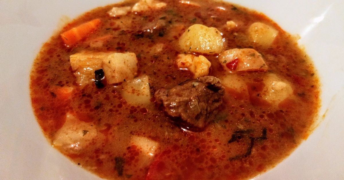 Gulyásleves (Goulash Soup) Recipe By Bart