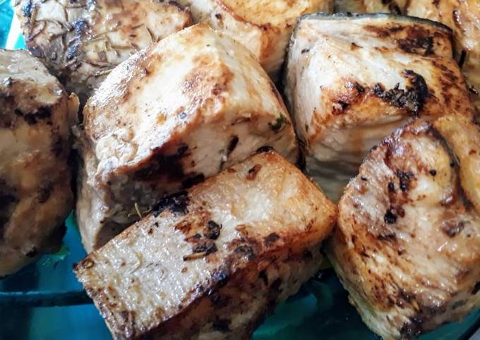 Filé de peixe grelhado Receita por Amanda - Cookpad