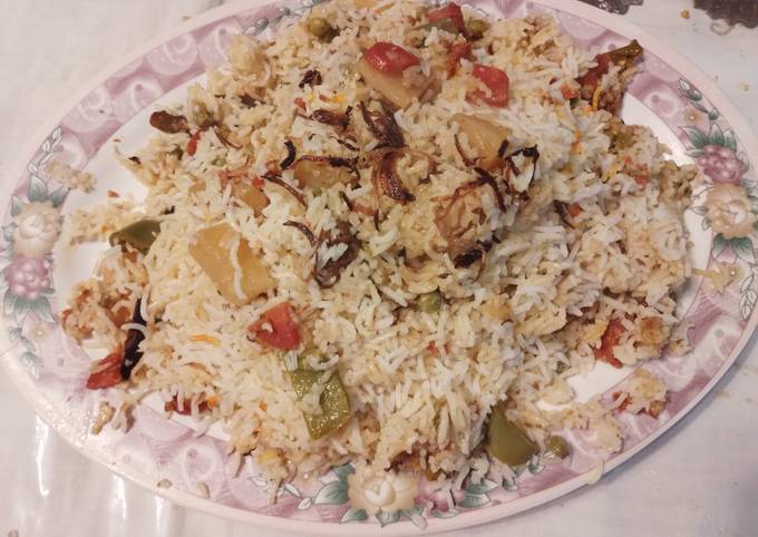Mix vegetable biryani Recipe by Adeya - Cookpad