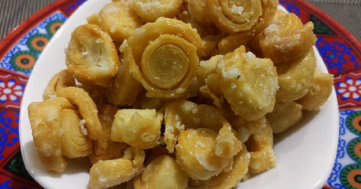 Sweet wheels Recipe by Chef Alka Singh Tomar.(Blogger) - Cookpad