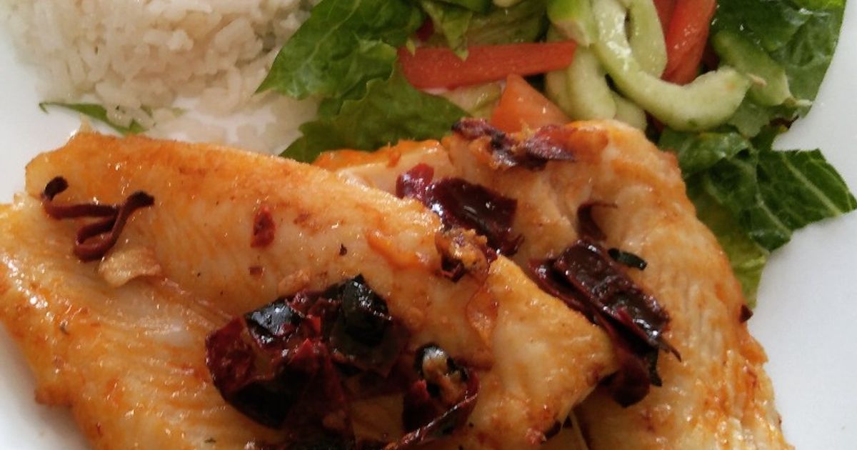 Filete De Pescado Al Ajillo Receta de LicNut. Diana Castañeda- Cookpad