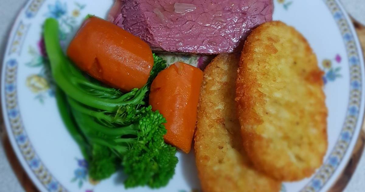 Corned Beef Recipe by Kezia's Kitchen 👩‍🍳 - Cookpad
