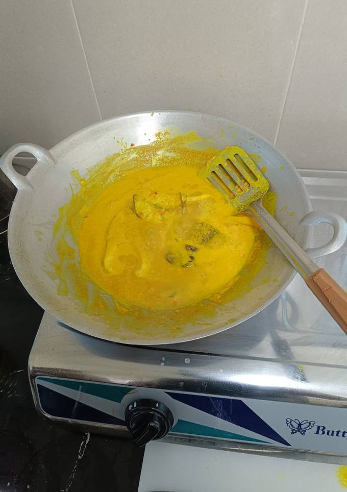 Resipi Siakap Masak Lemak Cili Api oleh PepeGa Channel - Cookpad