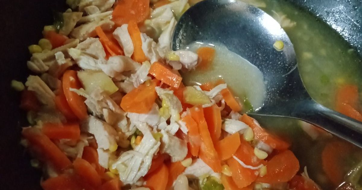 Resep Sup Ayam Favorit Anak Anak oleh Paskaria Kyhr - Cookpad