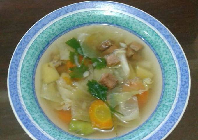 Resep Soup Sapi oleh Shakira_Kitchen - Cookpad