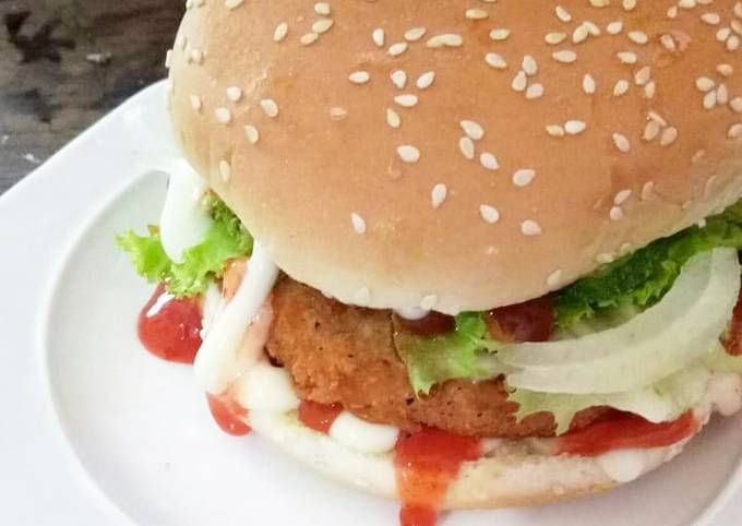 Resep Burger Simple (Isian Homemade) oleh Lidya Devita - Cookpad