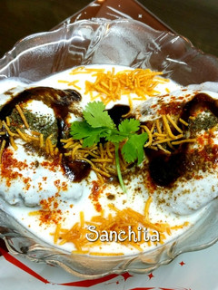 Bread Dahi Vada Recipe by Himali Pujara - Cookpad