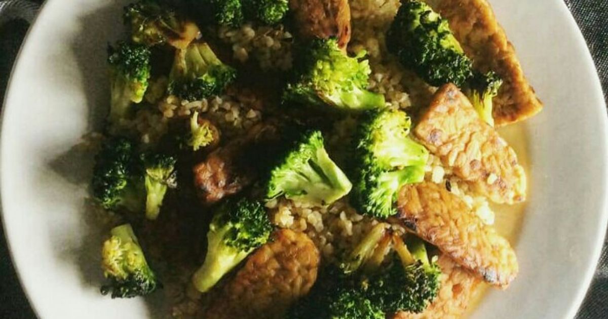 Bulgur With Tempeh And Broccoli Recipe by Yodaga - Cookpad