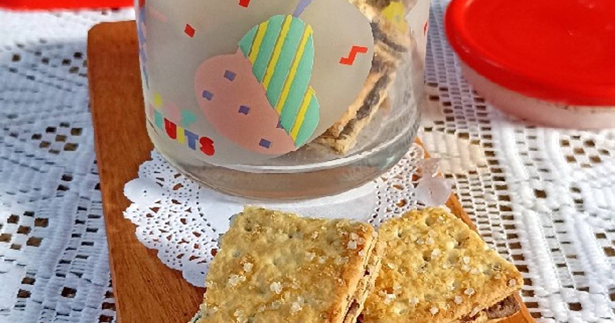 Resep Biskuit isi coklat oleh Ibu Tina - Cookpad