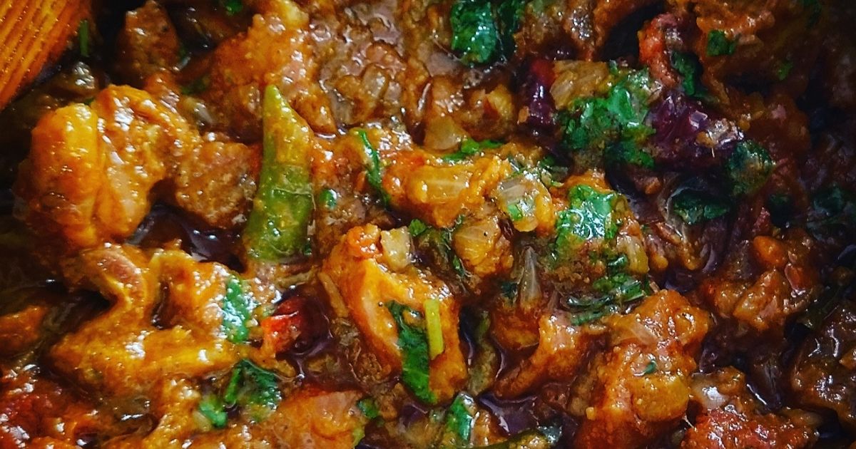 சிக்கன் பிரட்டல்(Chicken Pirattal Recipe In Tamil) இவருடைய ரெசிபி Samu ...