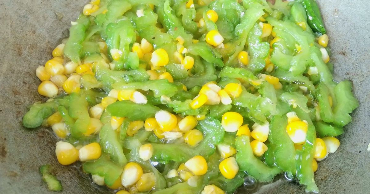 Resep Sayur Goreng (Pare Dan Jagung) oleh Ummu Aminah - Cookpad