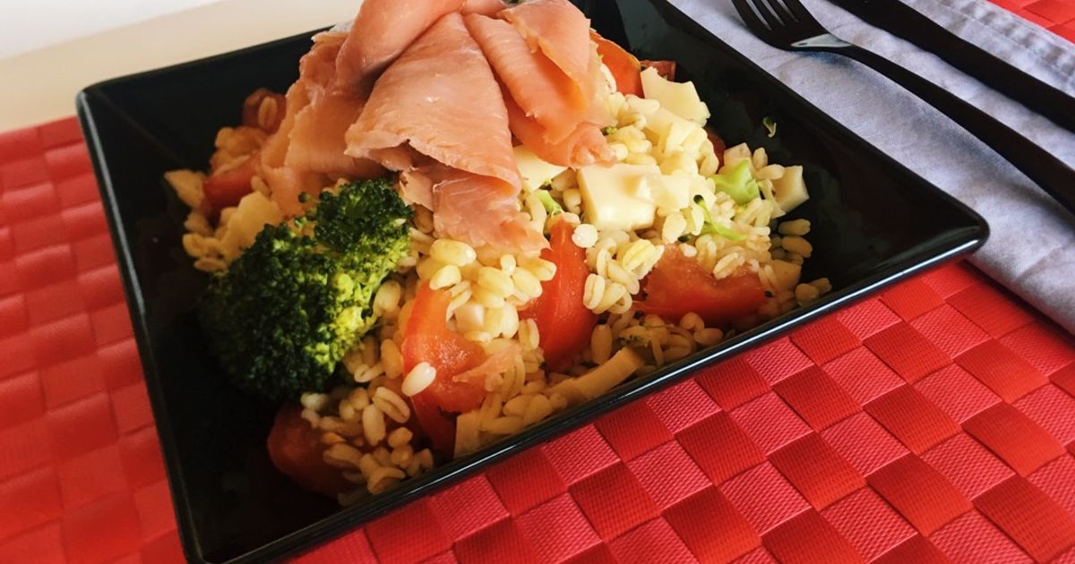 Trigo Tierno Con Brócoli Y Salmón Ahumado Receta de Nuritmica.fit- Cookpad
