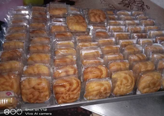 Resep Kue sus vla susu vanila oleh moms a3 - Cookpad