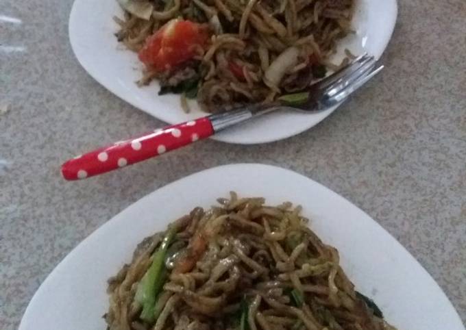 Resep Mie goreng cumi oleh Ibunya Nidya - Cookpad