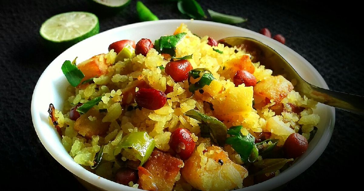 Kanda Poha Recipe by Tamali Rakshit - Cookpad