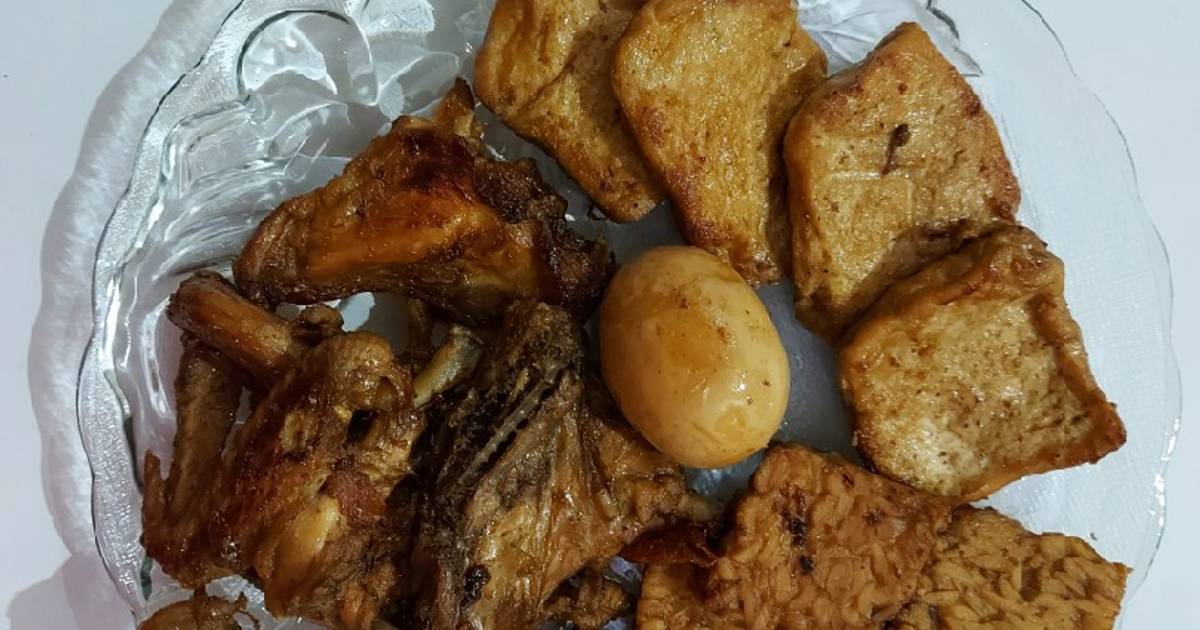 Resep Baceman ayam, tahu, tempe, telur oleh Rizka Ardianti - Cookpad