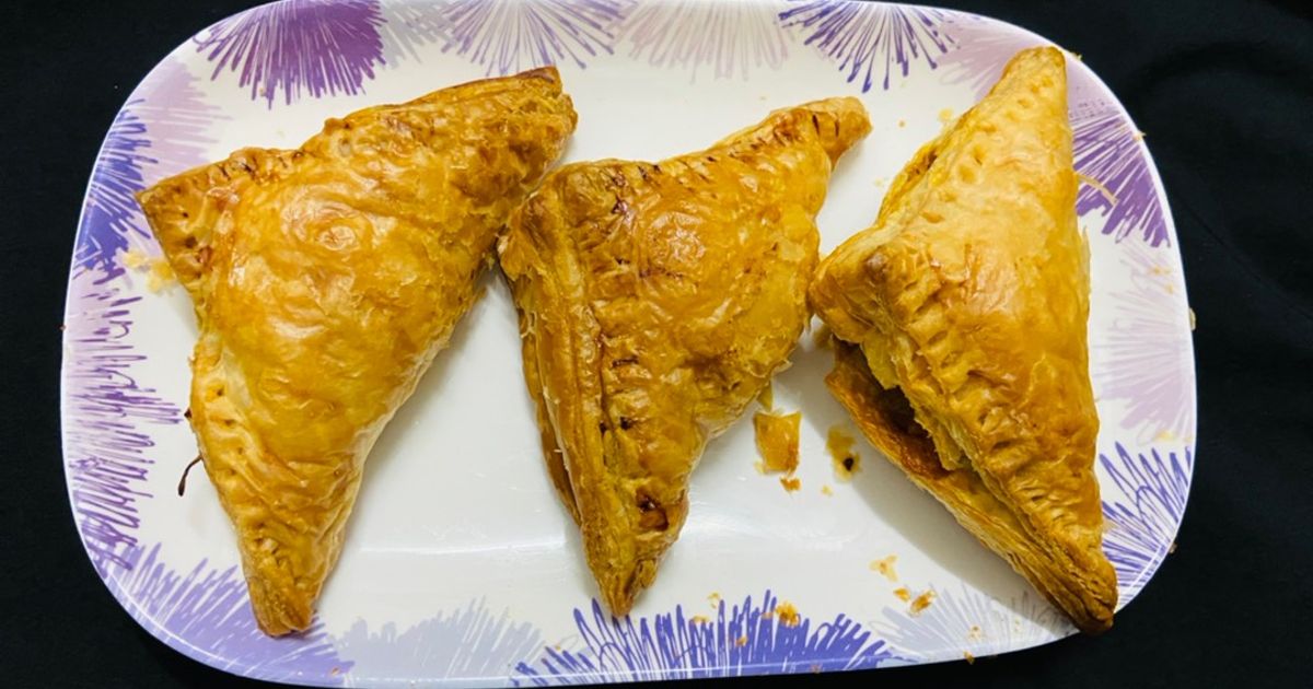 Paneer Puff Pastry Recipe by Travel with Hena - Cookpad