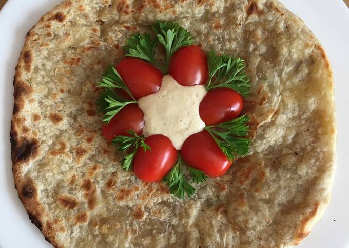 Resep Chicken Kulcha with Hummus oleh Wahyuni Rusliyana Sari - Cookpad
