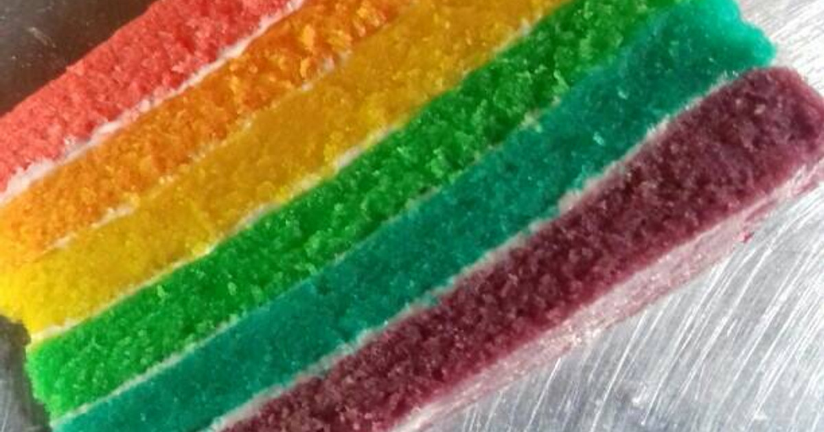 Resep Rainbow Cake Kukus Super Lembut oleh Ulya Zulfa - Cookpad