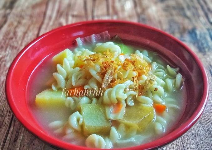 Resep Sup Makaroni Spiral oleh Farhah - Cookpad
