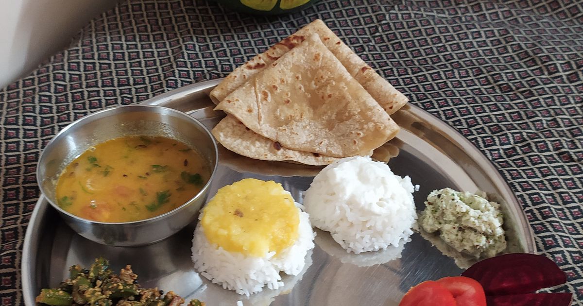 सात्विक जेवण (Satvik Jevan Recipe In Marathi) रेसिपी Mansi Patwari ...