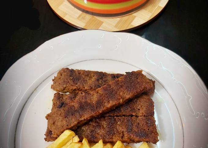 طرز تهیه کباب تابه ای با گوشت چرخ کرده گوسفندی ساده و خوشمزه توسط مریم