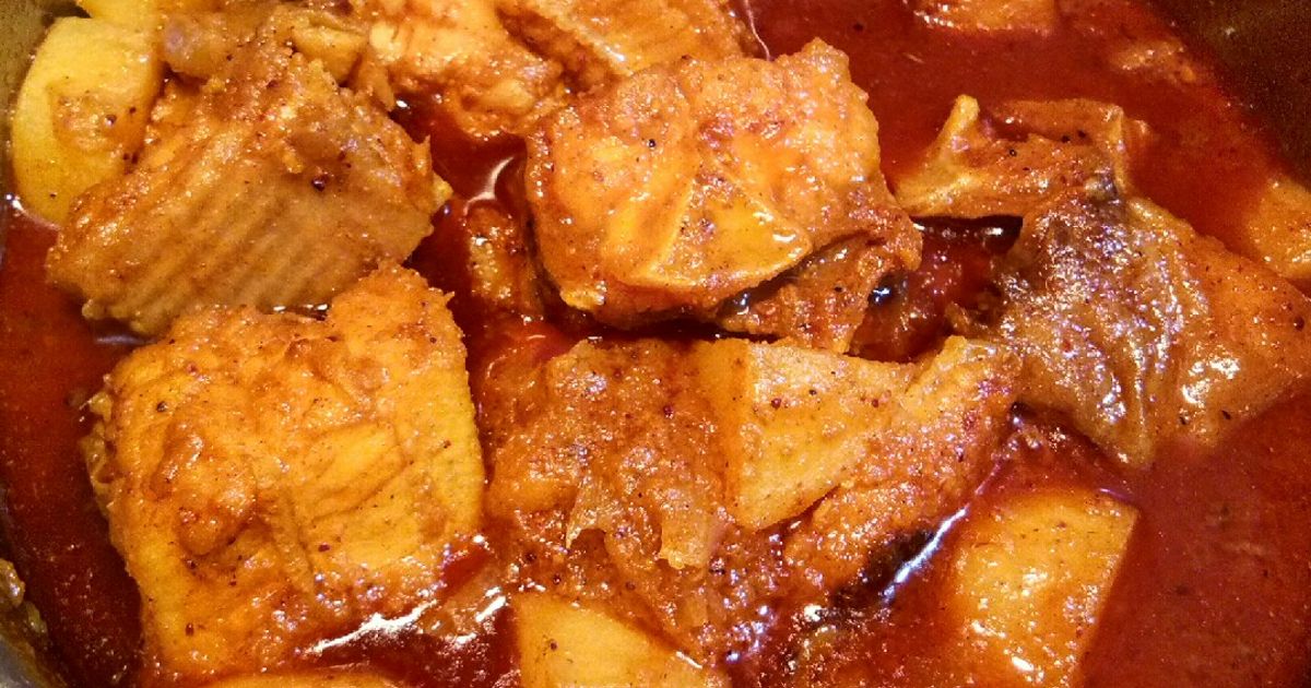 Shankar Mach R Curry Or Ray Fish Curry Recipe by Jhumpa Ghosh - Cookpad