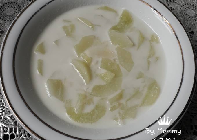 Resep Sayur Santan Timun oleh Mommy Azmi (Dieah Mardliyah Hayati) - Cookpad