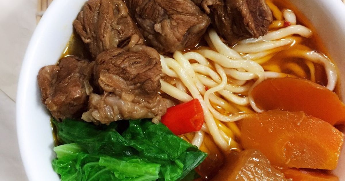 Taiwanese Braised Beef Noodle Soup Recipe By 卡布奇諾的晚餐