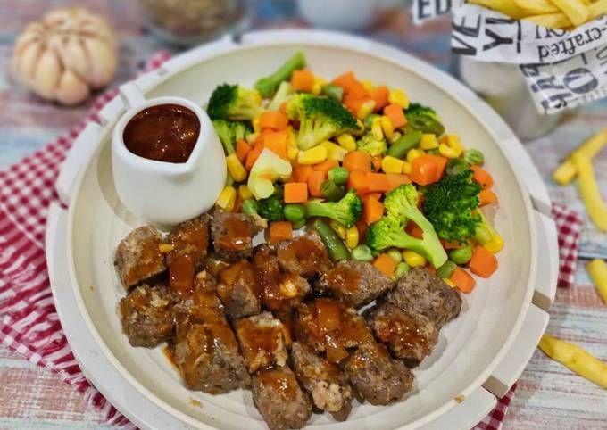Resep Saikoro Steak with BBQ Sauce oleh Dapur Loli😋 - Cookpad