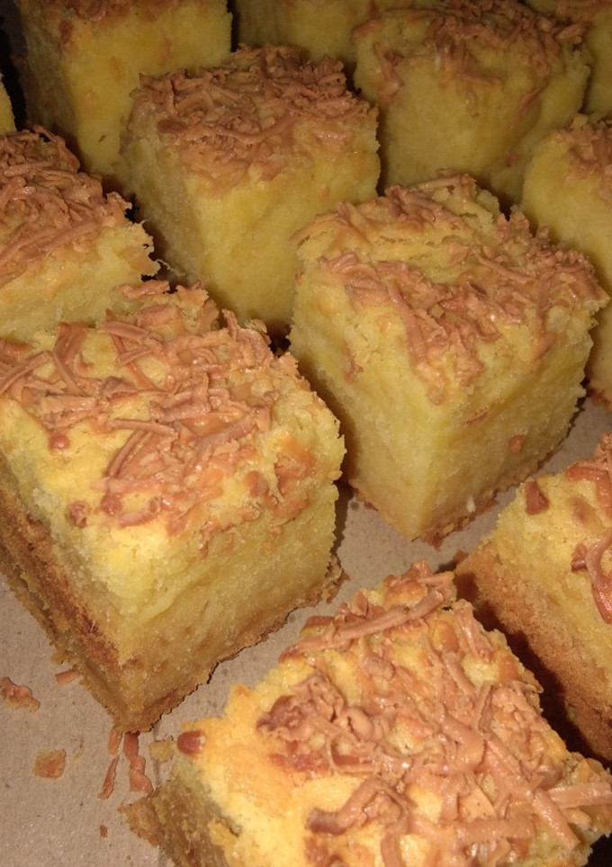 Resep Cake Tape Keju (Super Cheesy, Moist, Buttery, Layak Jual) oleh ...
