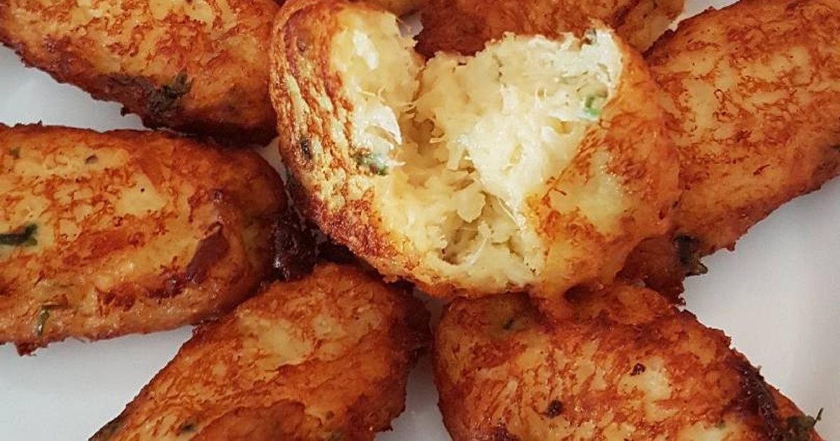 Portuguese Style Salt Cod Fritters (Buñuelos De Bacalao) Recipe By ...
